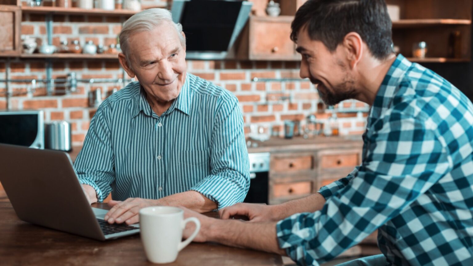 Tech Troubles: 8 Challenges Boomers Face in Adapting to Modern Gadgets ...