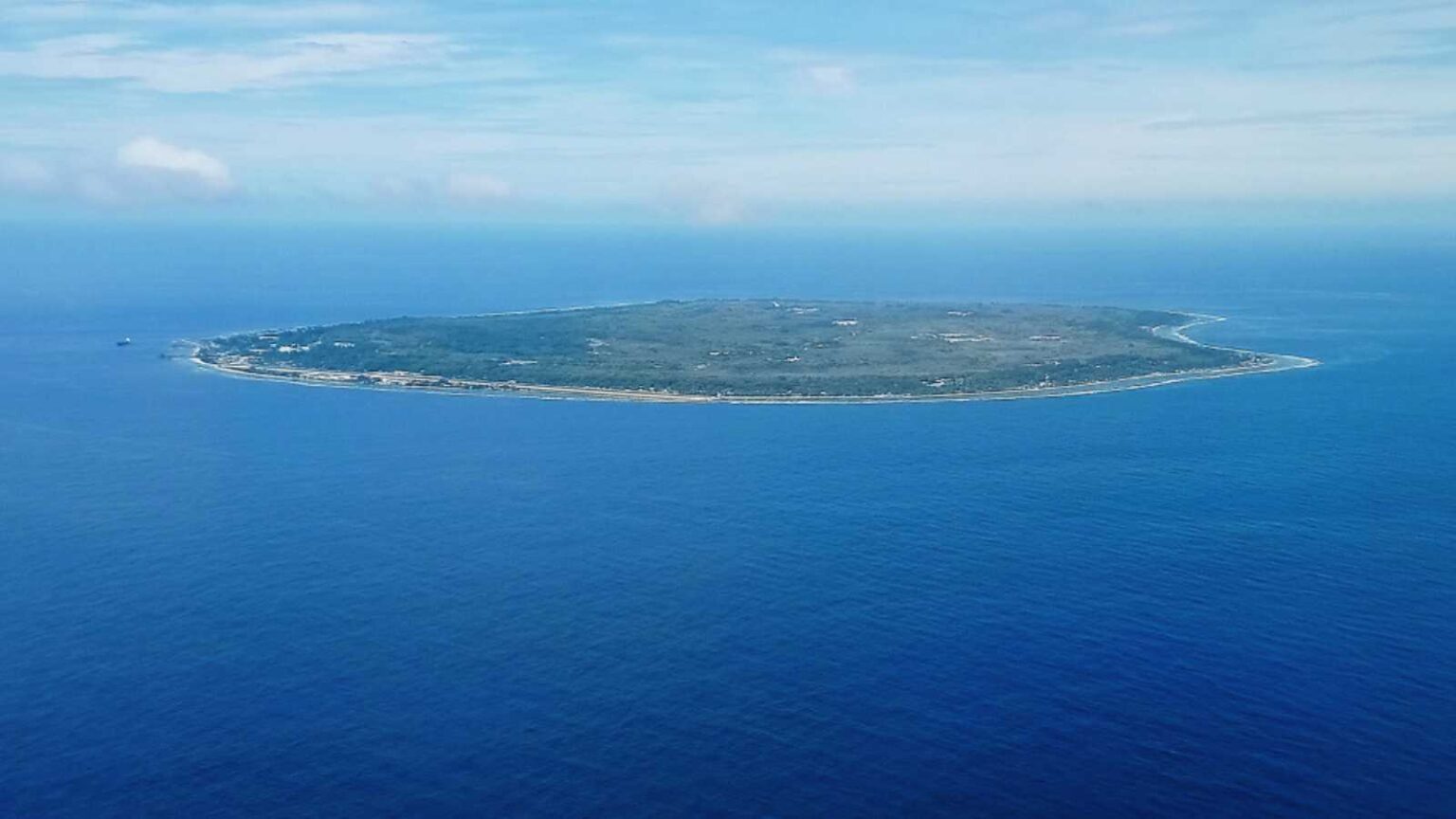 13 Strange and Mysterious Islands You Couldn't Imagine in Your Wildest ...